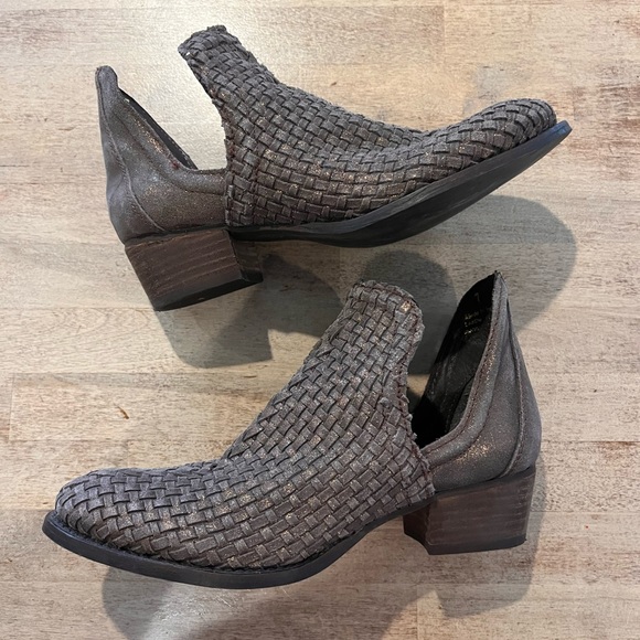 Very Volatile | Shoes | Boho Booties | Poshmark